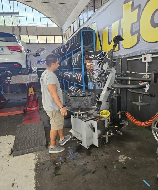 AZ AUTOFFICINA PARMA